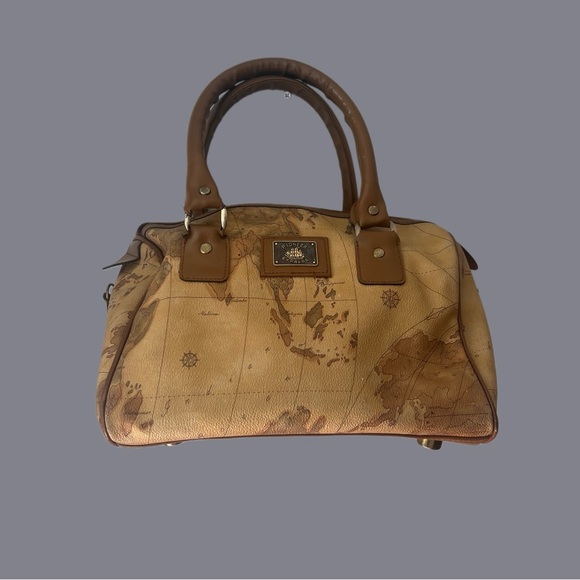 PIONEER | Bags | World Map Purse | Poshmark